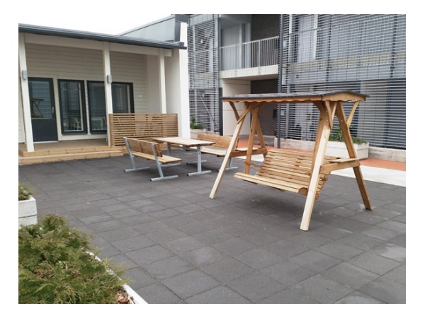 Pihakeinu, 1-puoleinen | Finture Oy